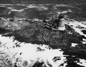 Lad Keeps Light Burning at Saddleback Ledge – Maine Lights Today